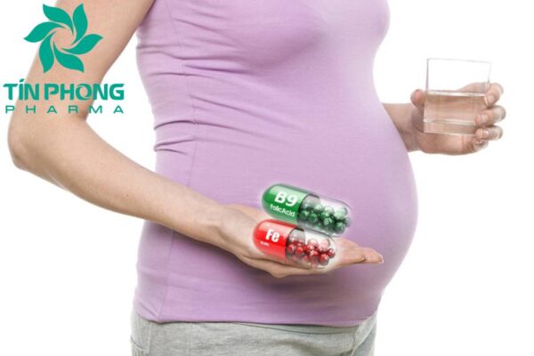 Thuốc sắt và axit folic cho bà bầu uống cùng lúc được không?